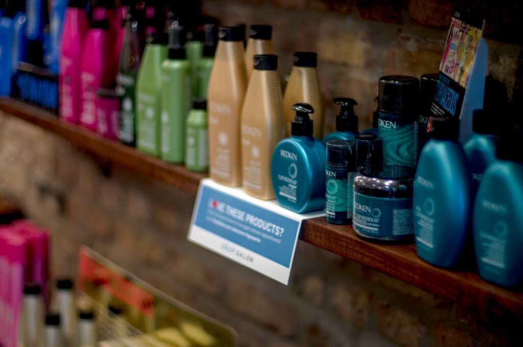 Logan Parlor | Chicago Hair Salon & Barber | Gender Free Services